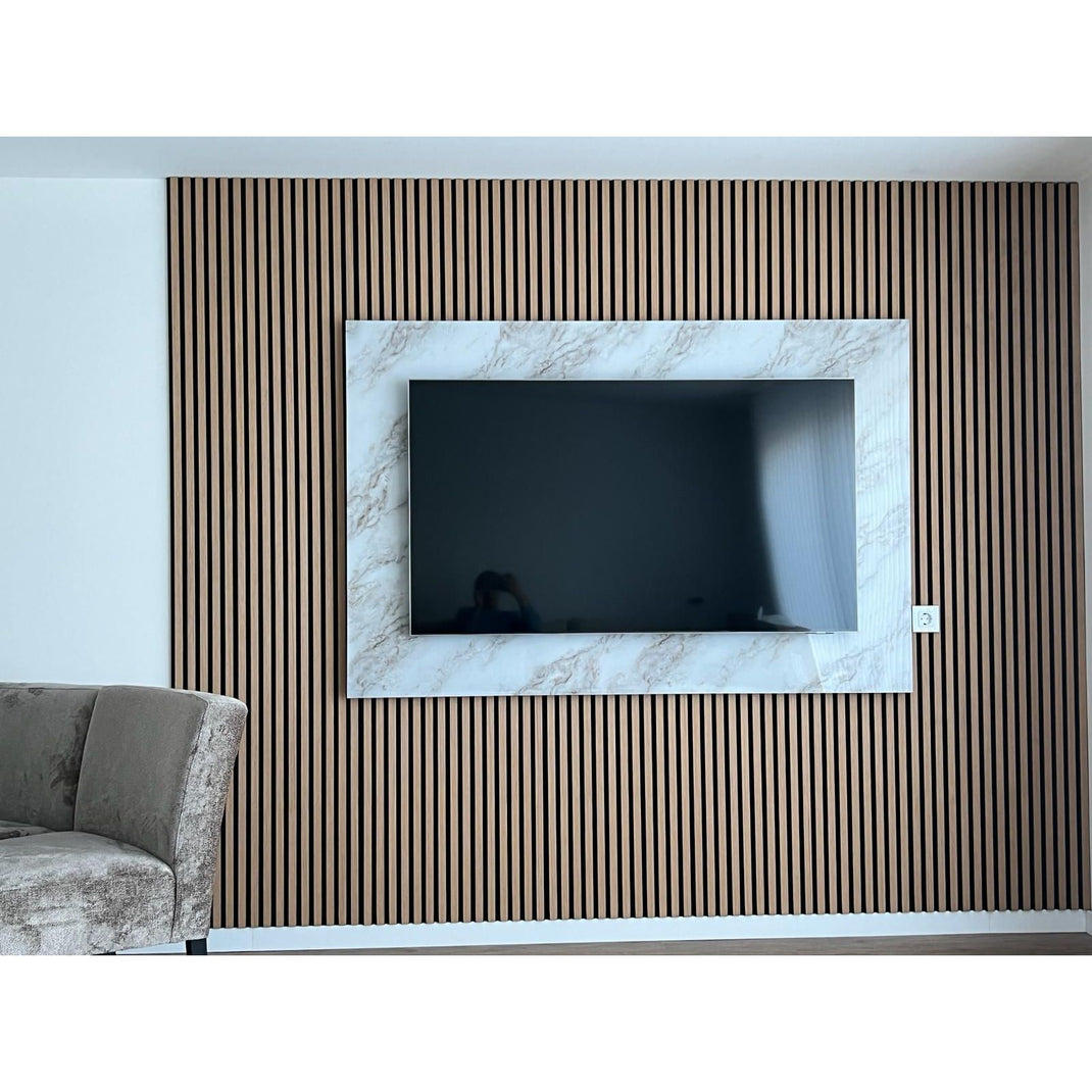 Tv wand: houten panelen achter tv voor stijlvol interieur